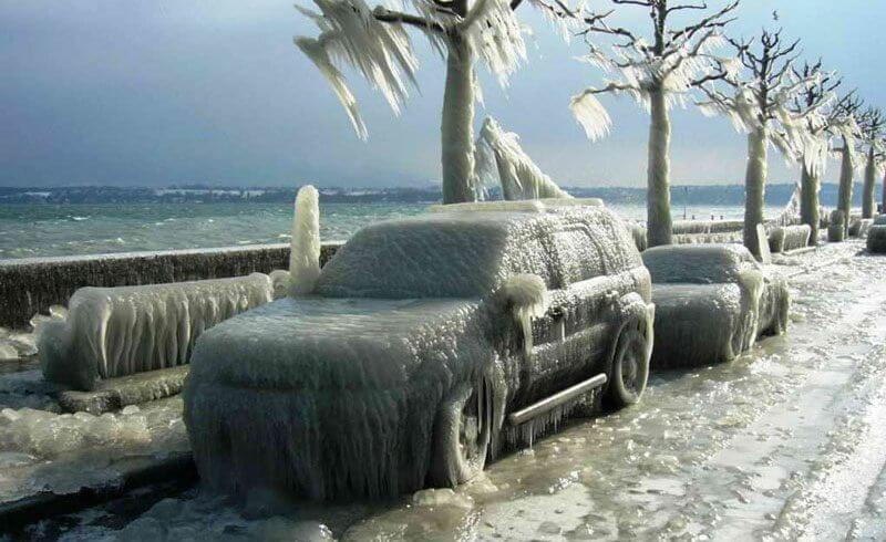 11 Chilling Examples of Snow and Ice in Switzerland