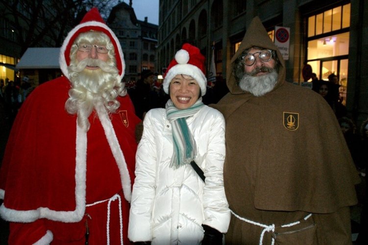 Samichlaus and Schmutzli - Learn how Swiss Santa works!