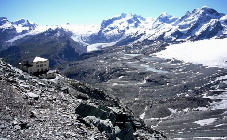 9 Extreme Swiss Mountain Huts at Breathtaking Altitudes