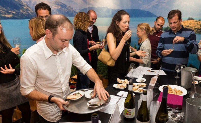 Uncorked - Zurich Wine Tasting (and Teleportation)