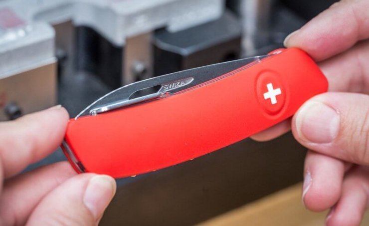 Swiza - A New Swiss Pocket Knife