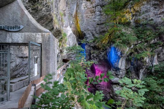 “Light Ragaz” is a light show in the legendary Tamina Gorge - Newly ...