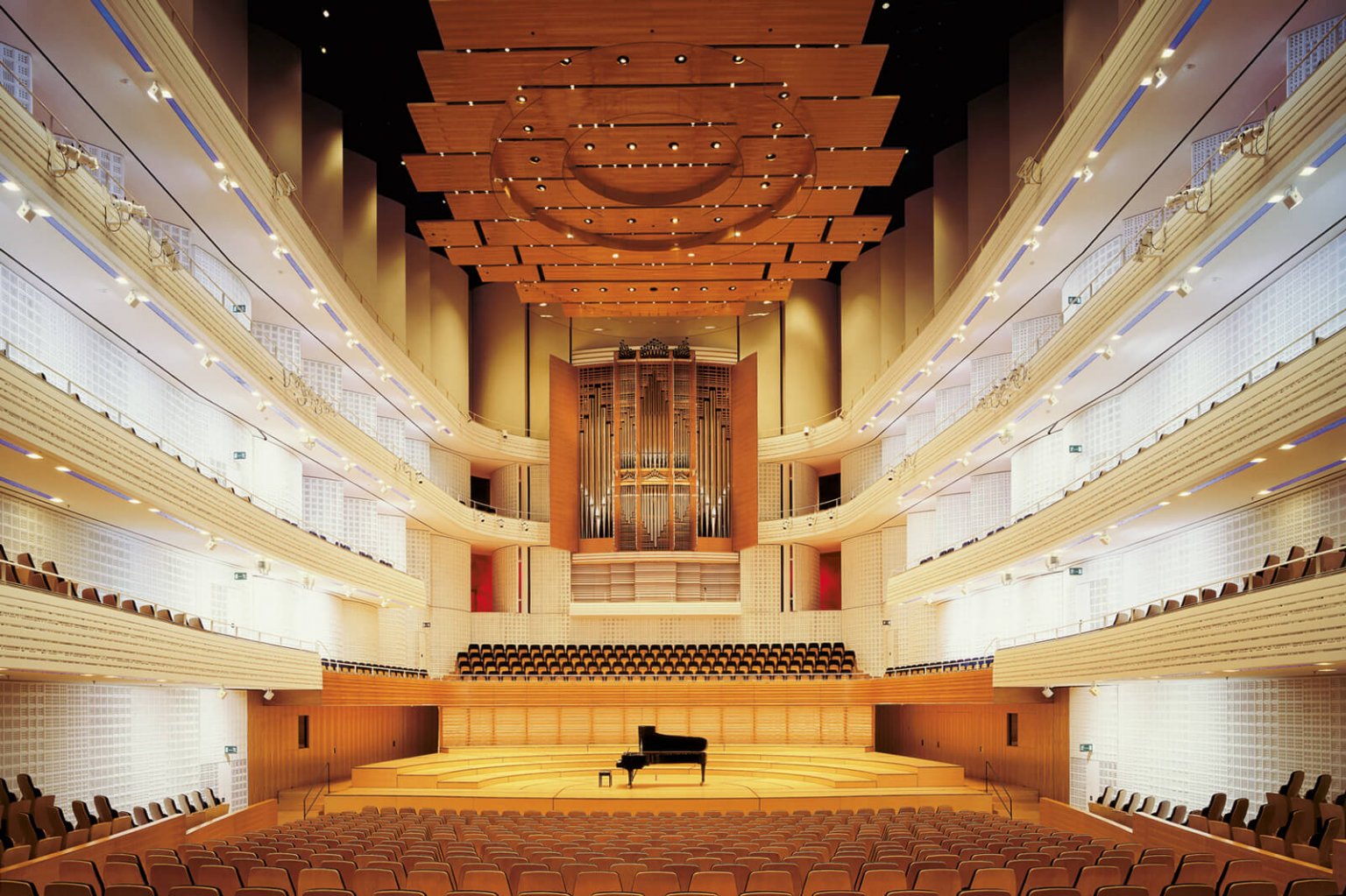 About KKL, the amazing Lucerne Culture and Congress Centre