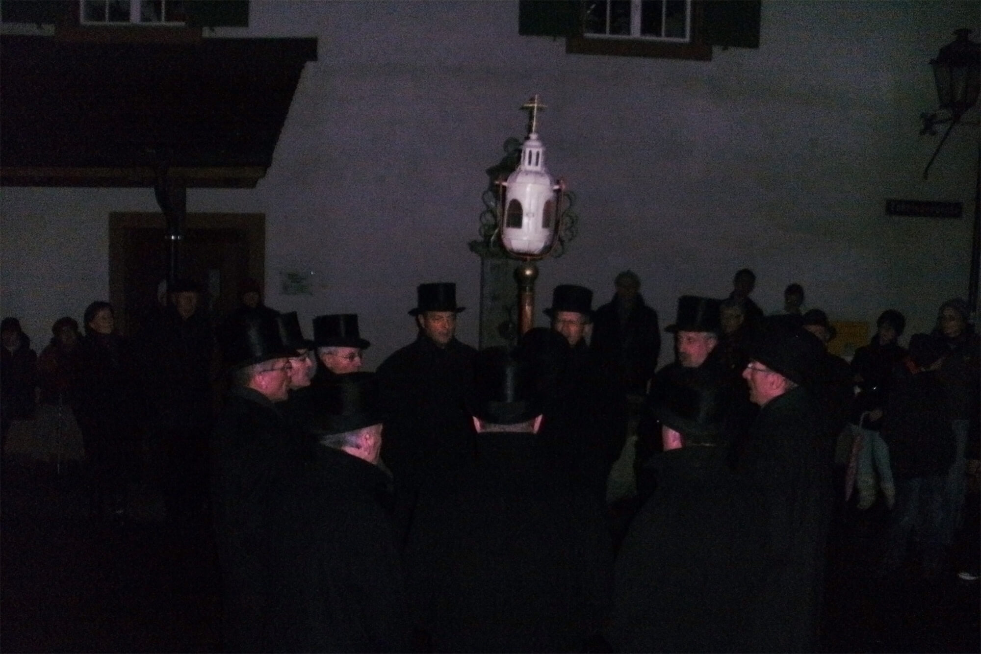 13 fascinating New Year’s Eve traditions from Switzerland – Newly ...