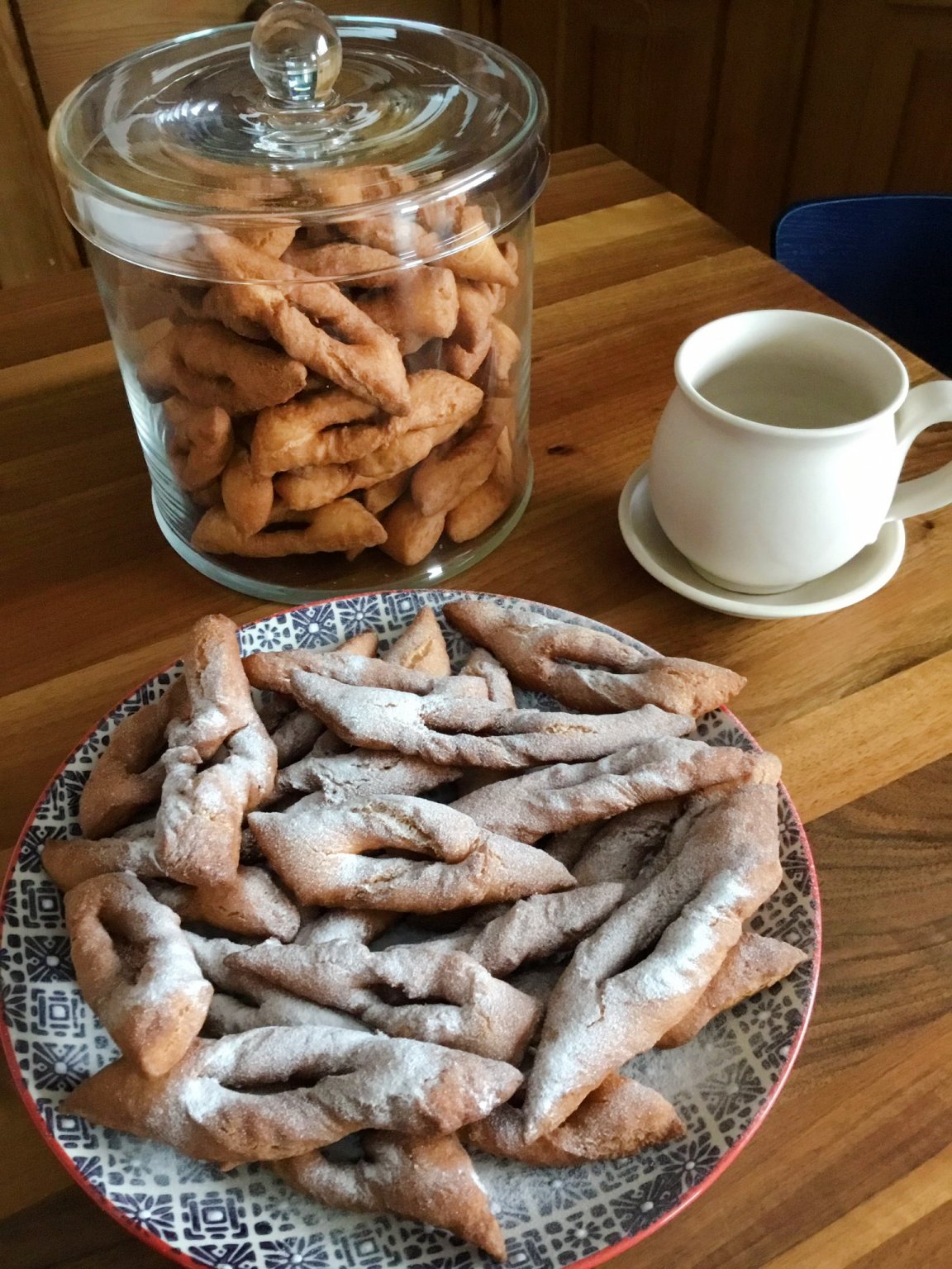 Here are 10 typical Swiss carnival foods explained