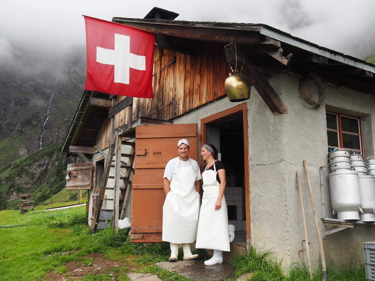 Cheese in Switzerland: Fun Facts, Cheese Factories, Best Varieties