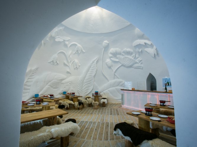 What it’s like inside the Igloo Village Hotel in Zermatt - Newly ...