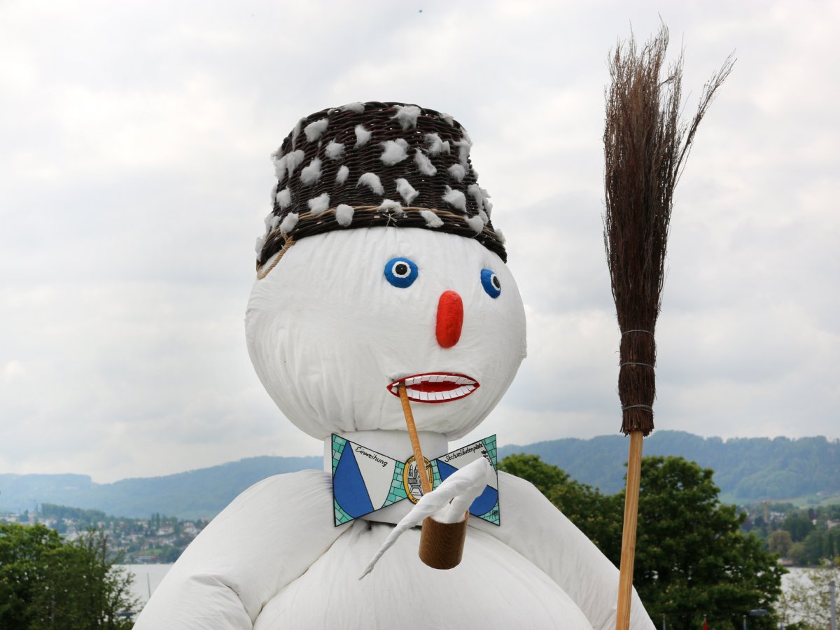 Zurich Snowman: Cheat Sheet to the Burning of the Böögg