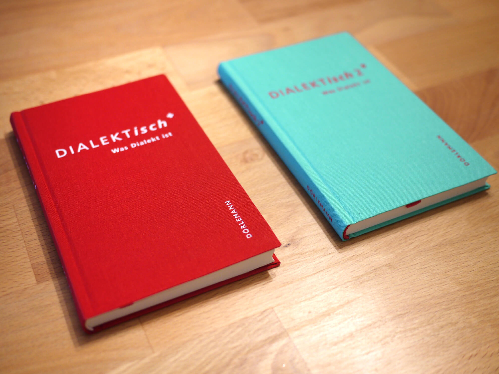 DIALEKTisch - Was Dialekt ist Swiss German Dialect Books
