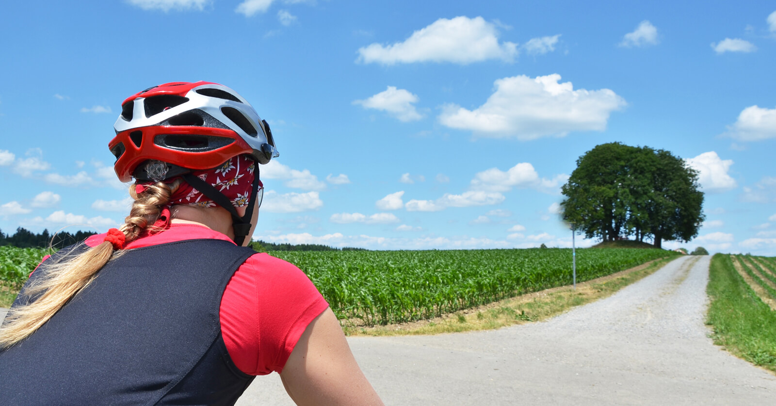 Cycling Routes in Switzerland: 5 family-friendly trails for 2022