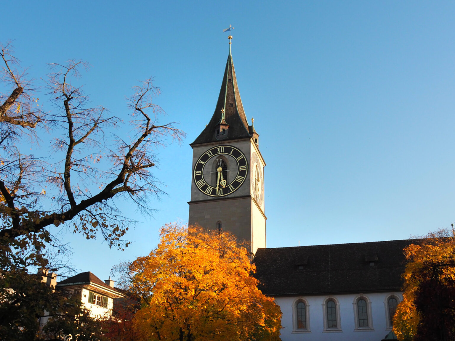 Current Time in Switzerland (CET & CEST Explained) - Newly Swissed ...